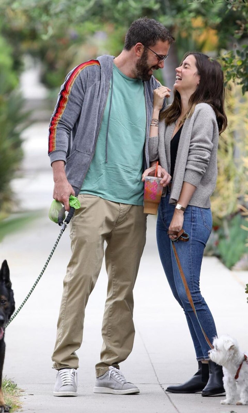 Ana de Armas catches case of the giggles while out with Ben Affleck