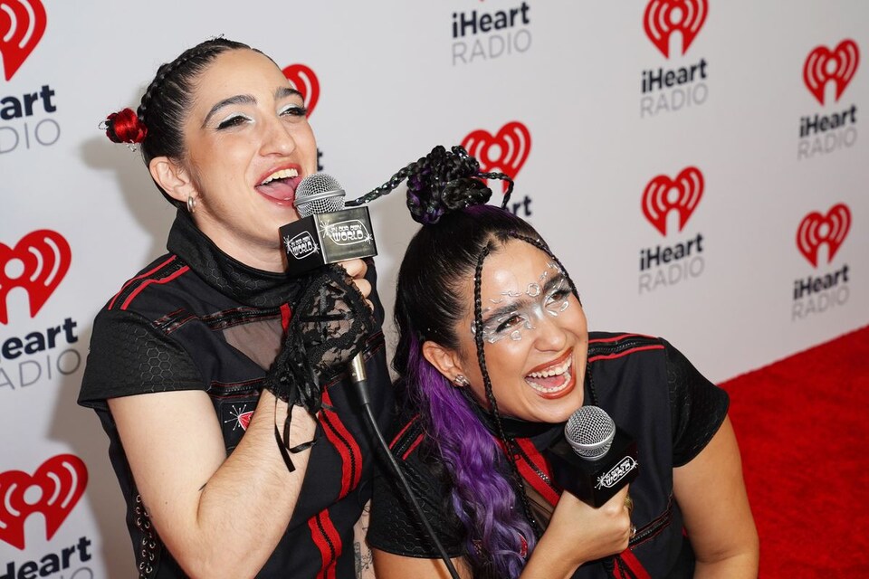 Emily Estefan celebrates eight years with her gilrfriend Gemeny