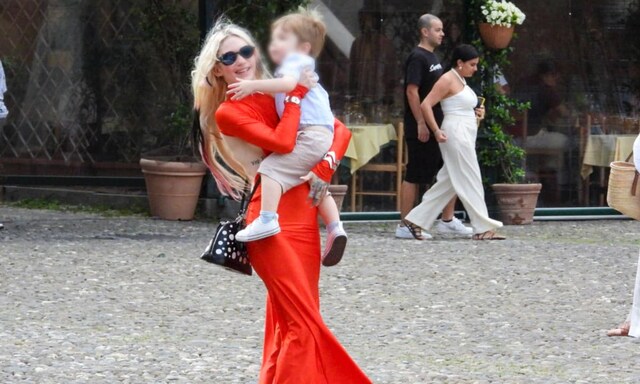 Elon Musk and Grimes on vacation with their kids: Are they back together?