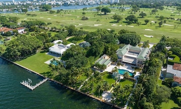 Jeff Bezos acquires $79 million Miami Beach property