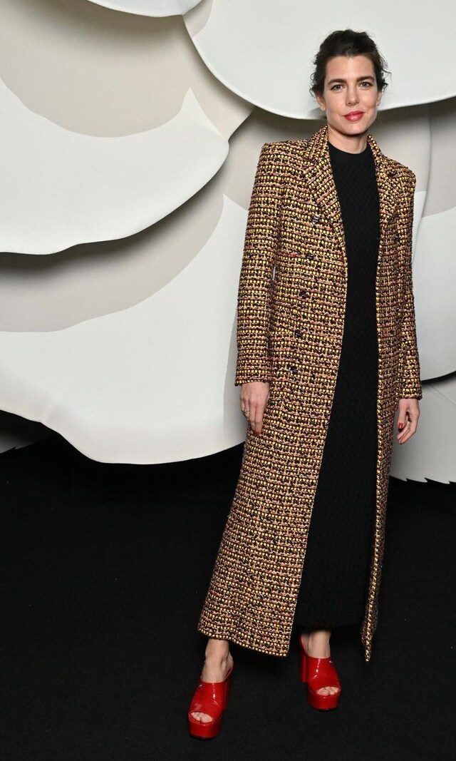 Princess Caroline’s daughters make appearances at Paris Fashion Week shows