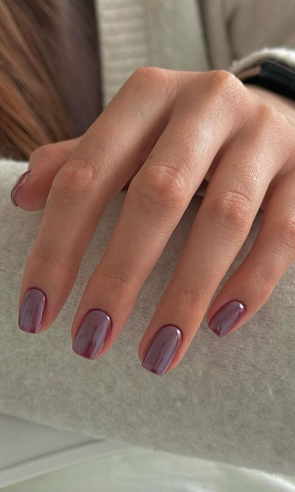 Minimalist nail designs: 14 trendy ideas for short nails this spring