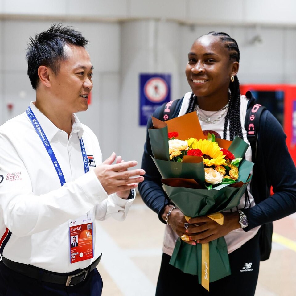 Coco Gauff arrives in China and embraces the culture