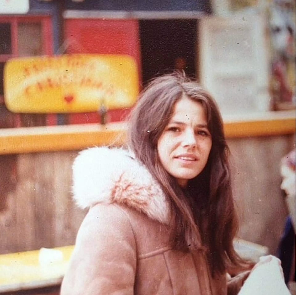 The tragic story of Pedro Pascal's father, José Balmaceda, fleeing ...