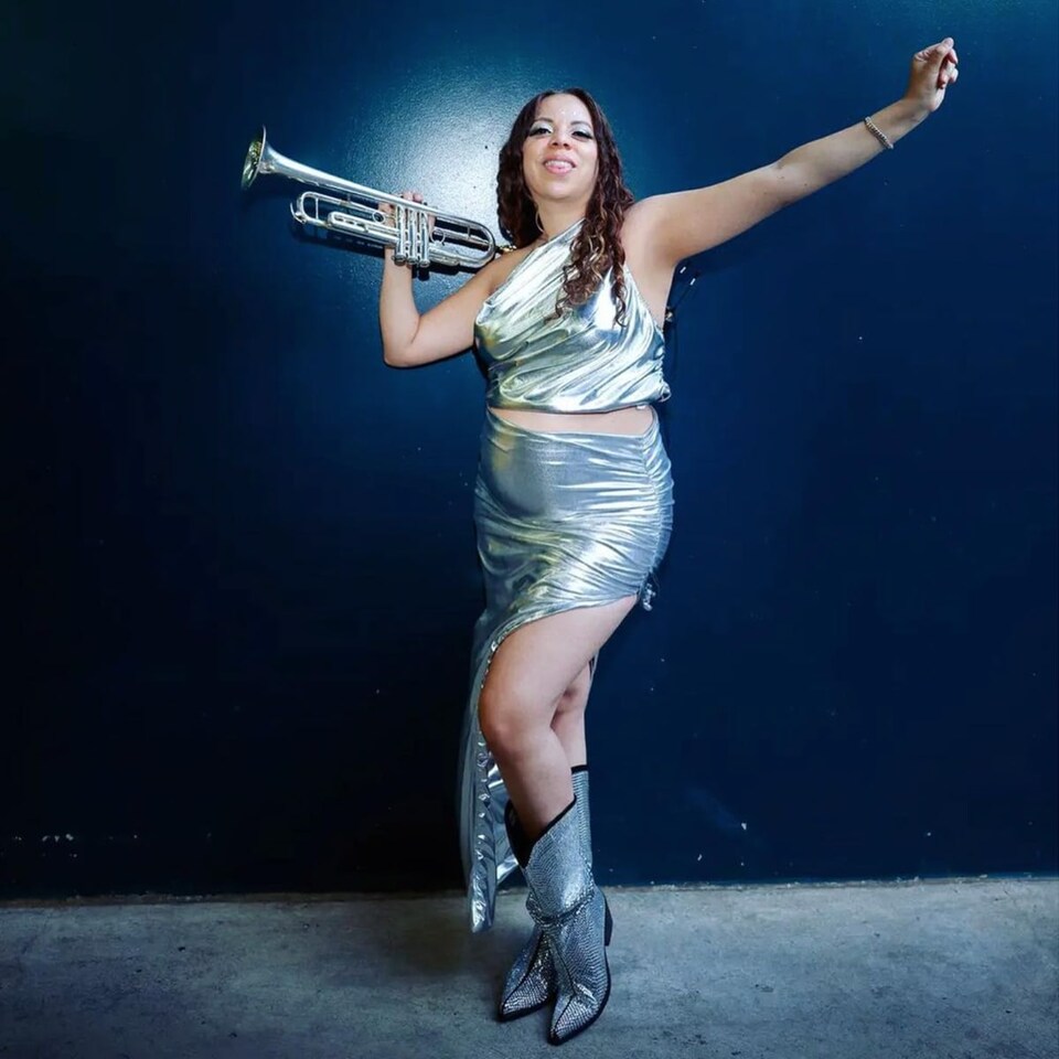 The Puerto Rican pregnant trumpeter performing with Beyoncé
