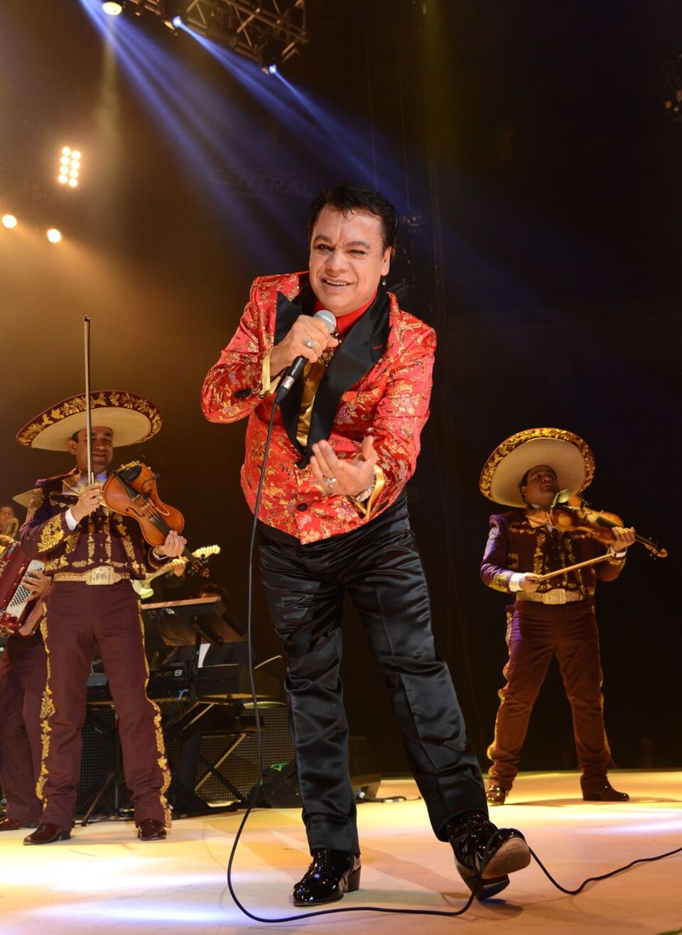 Juan Gabriel's hidden life gets unearthed on Netflix’s new docuseries; creators share with ¡HOLA ...
