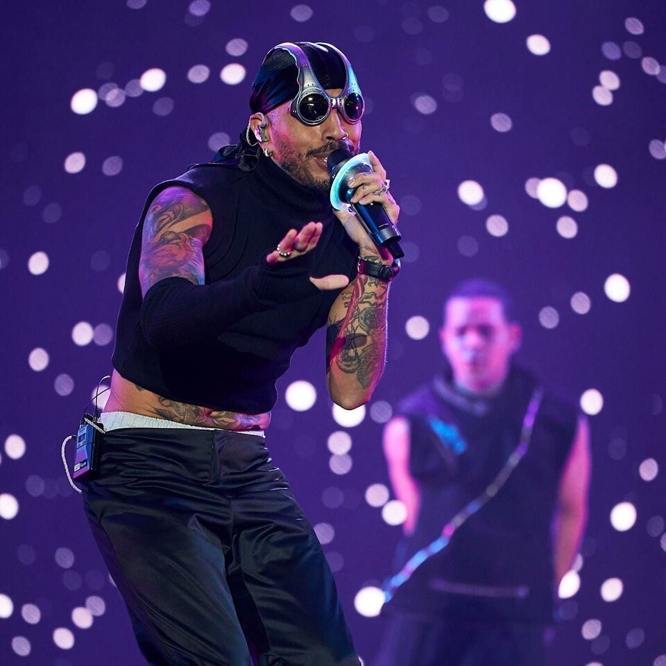 Rauw Alejandro's thought-provoking messages in Spain concert