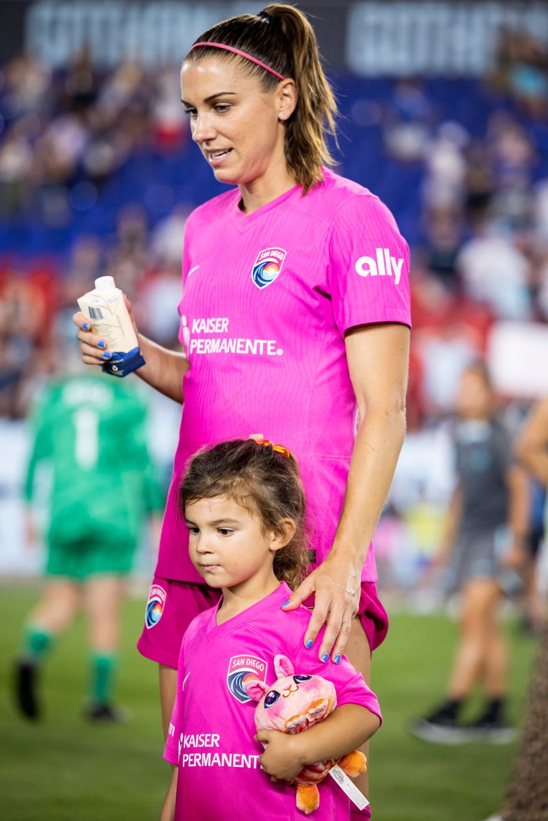 Alex Morgan announces pregnancy and retirement; Trinity Rodman reacts