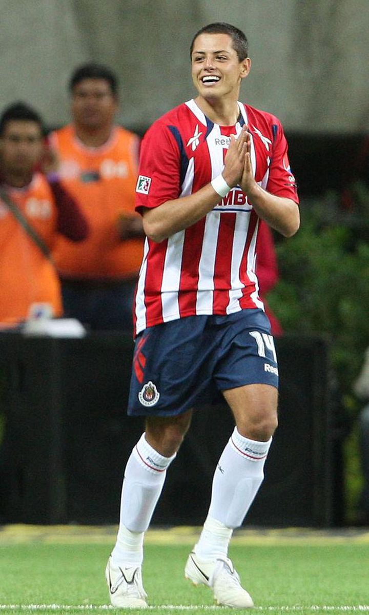 Chicharito Hernandez to rejoin his childhood soccer club