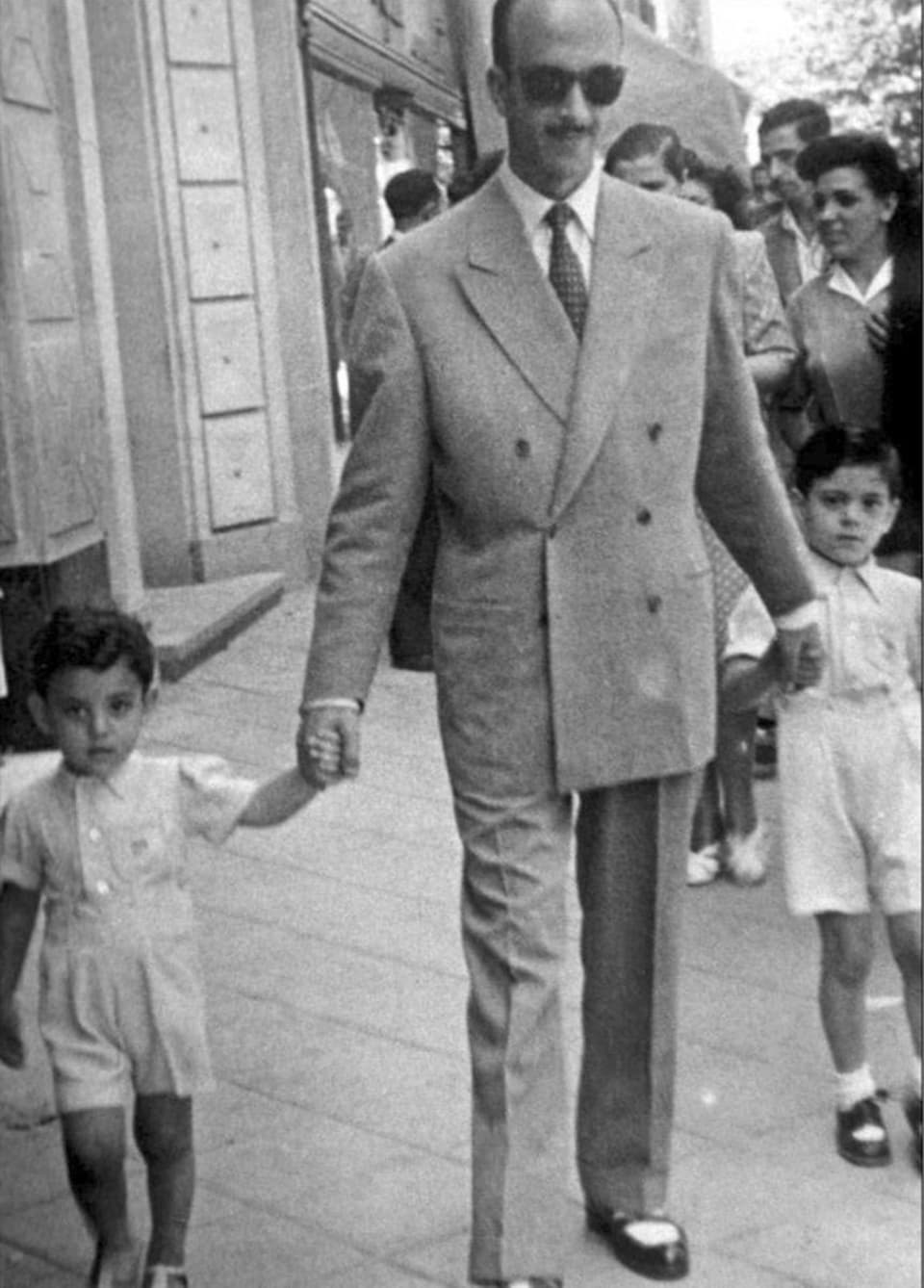 Meet Julio Iglesias’ three siblings: Carlos, Jaime and Ruth