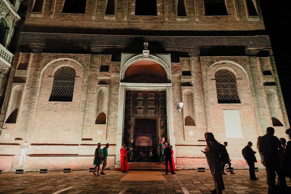 Jeff Bezos and Lauren Sánchez rent out entire Italian island for lavish six-day wedding