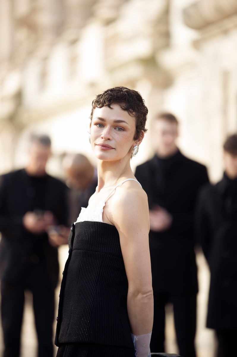 9 Timeless haircuts most wanted in French salons