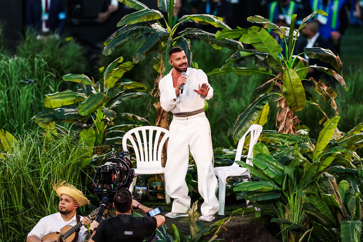 Ricky Martin shares unseen moments from his Super Bowl performance with ...