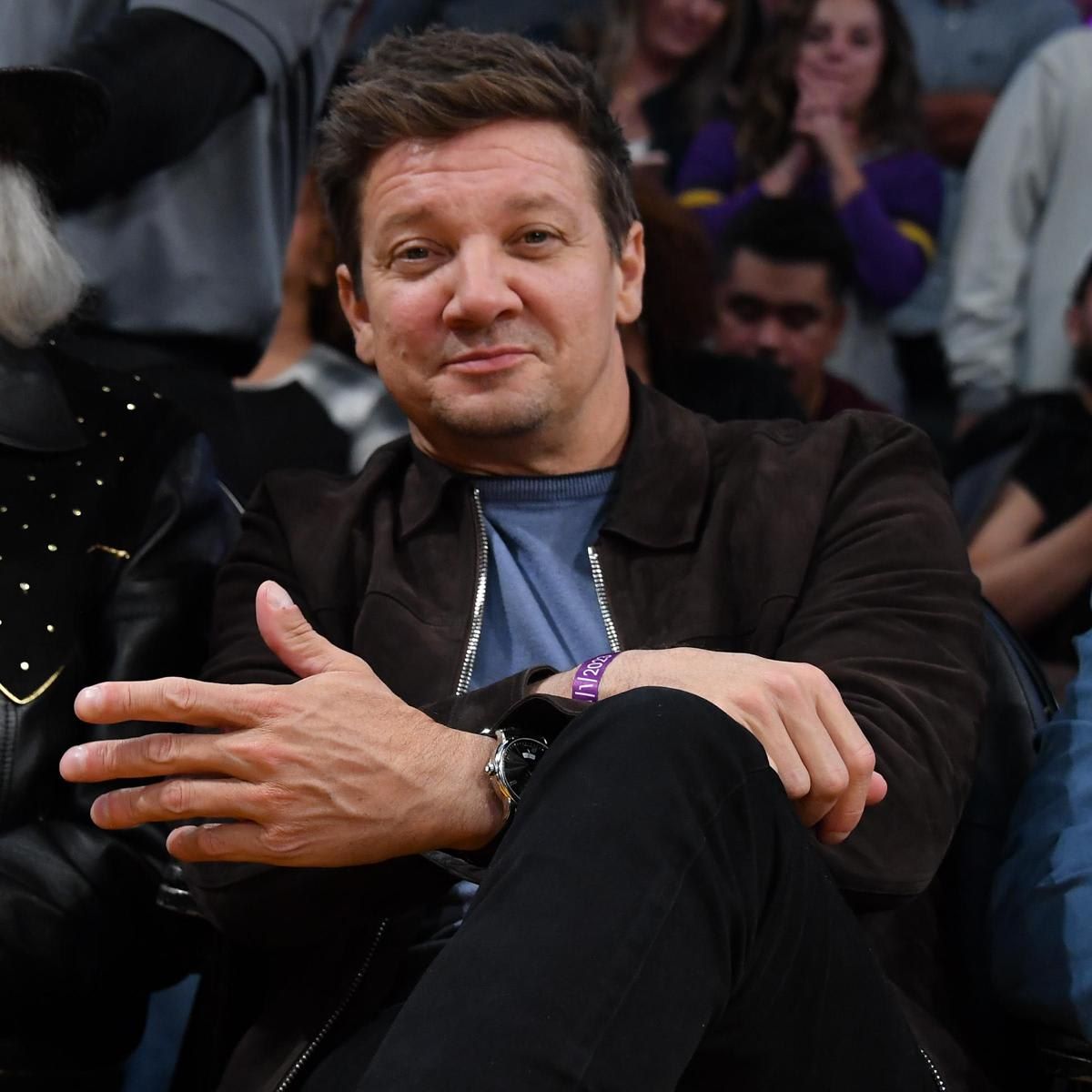 Jeremy Renner is all smiles at the Lakers game after near-fatal accident