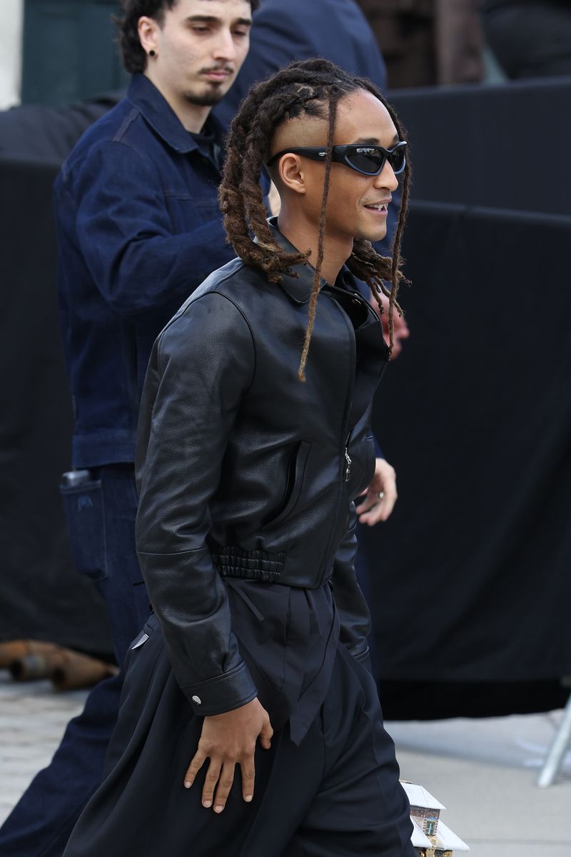 Jaden Smith’s matrix-inspired look had one unexpected accessory that ...