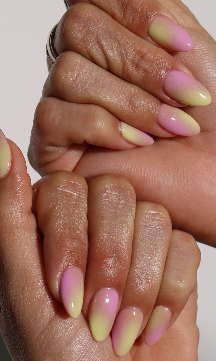 8 Sherbet nail designs to try before summer ends