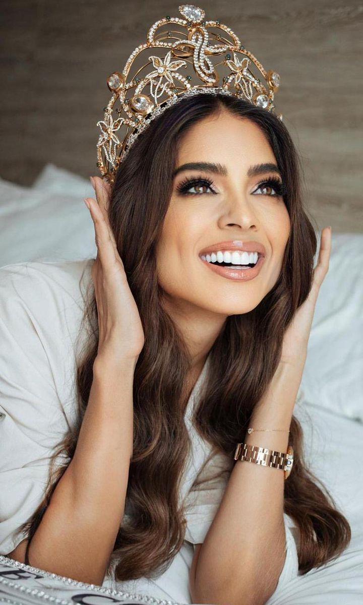 Miss Colombia breaks Miss Universe mold as a wife and mother