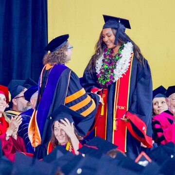 Barack and Michelle Obama watch Sasha graduate from USC