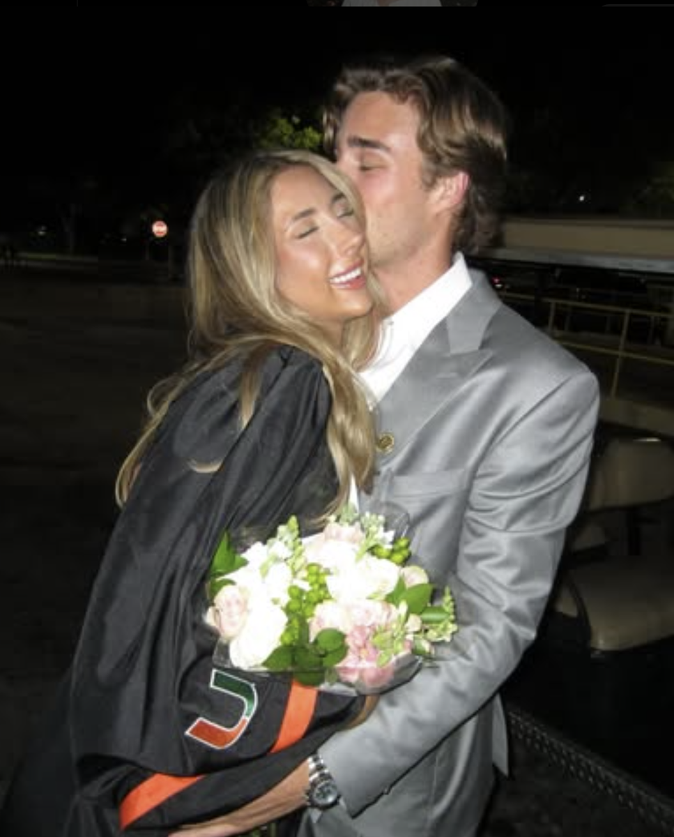 Sylvester Stallone wears his best to his daughter's graduation in Miami ...