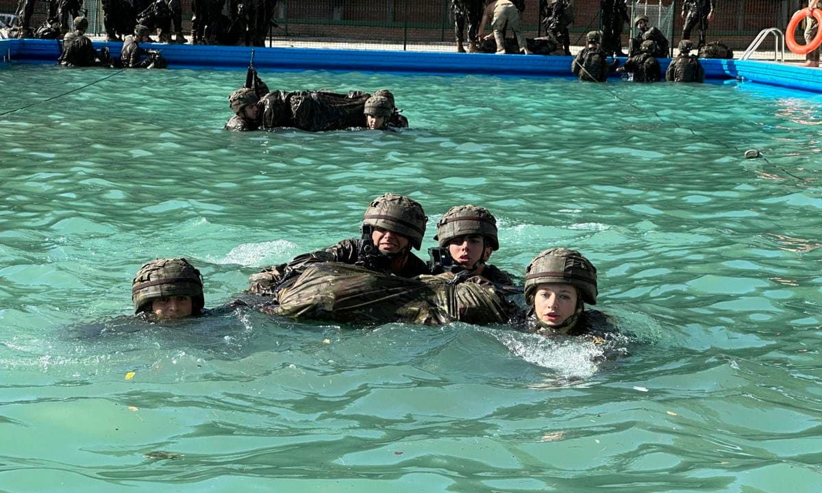 Photos of Princess Leonor's basic military training released