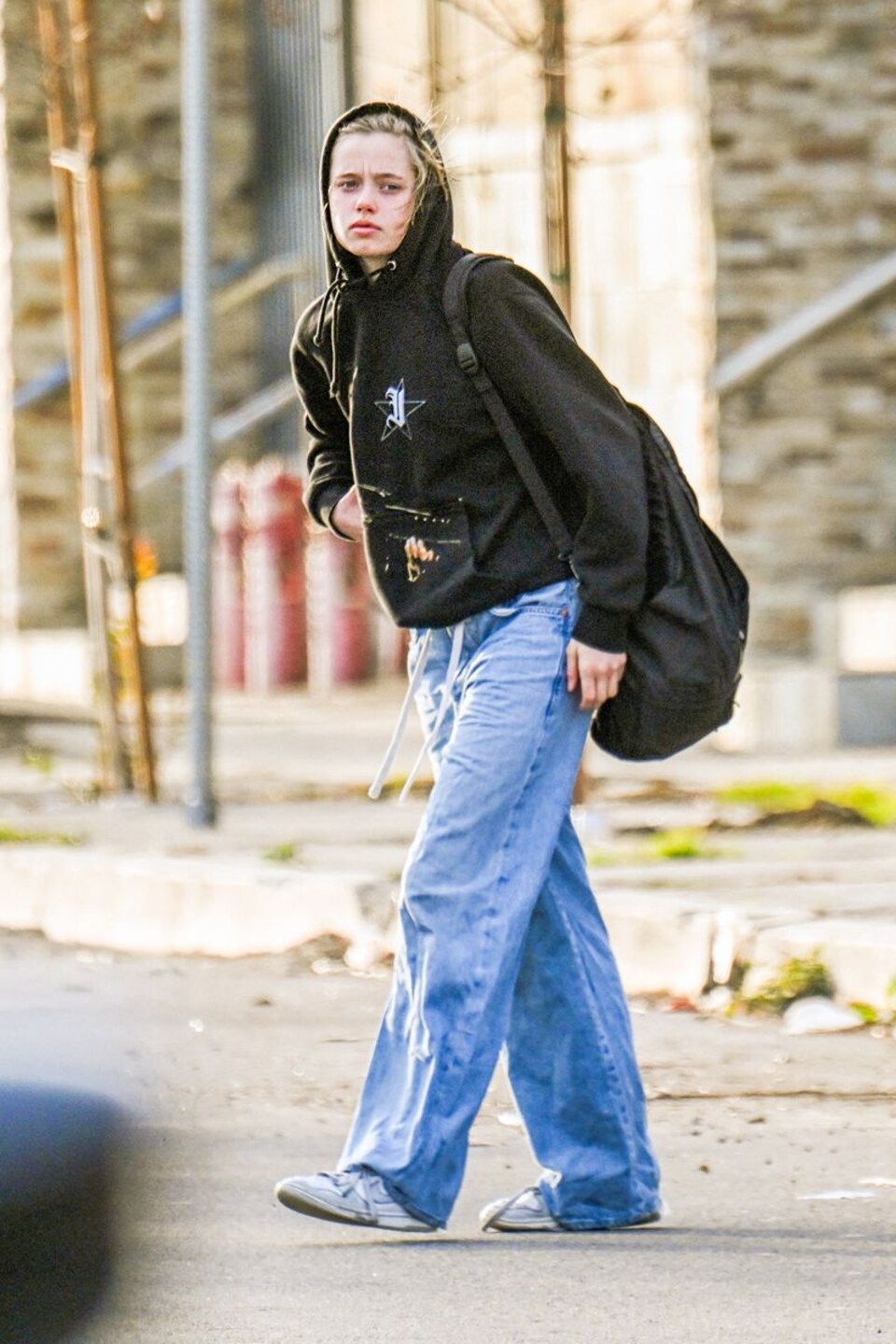 Shiloh Jolie-Pitt was all smiles in Los Angeles weeks after Angelina ...