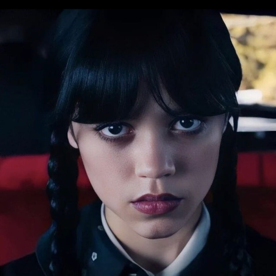 How to get the Wednesday Addams soft goth look