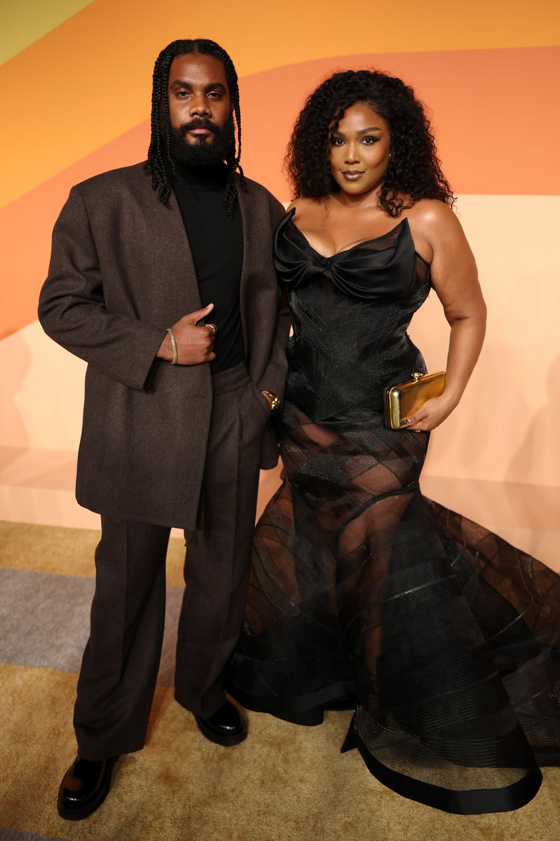 Lizzo shows off her figure in stunning gown months after announcing she ...