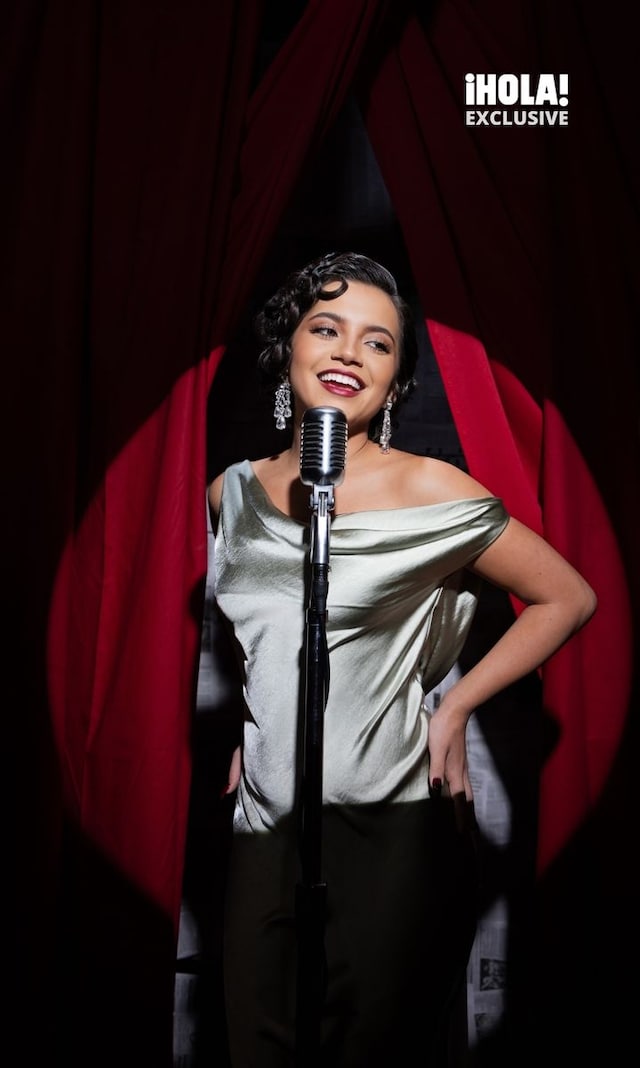 Isabela Merced premieres the music video of her sexy holiday single ...