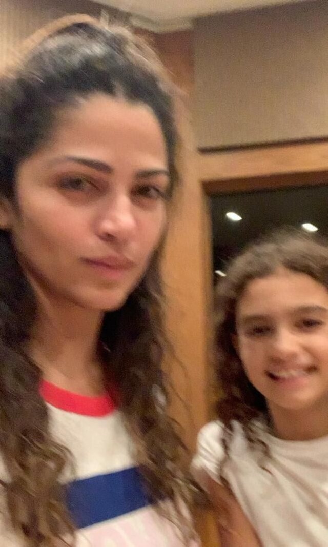 Camila Alves and daughter Vida are twins in throwback picture