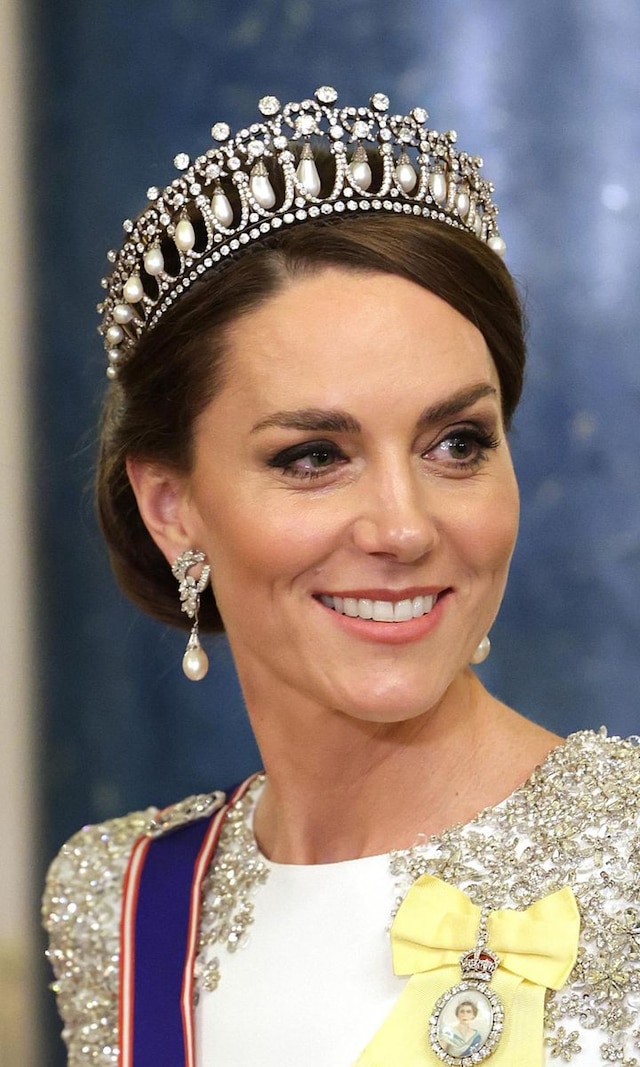 Kate Middleton has first tiara moment as Princess of Wales
