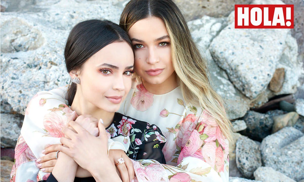 Sofia Carson y Paulina Char sisters and best friends!