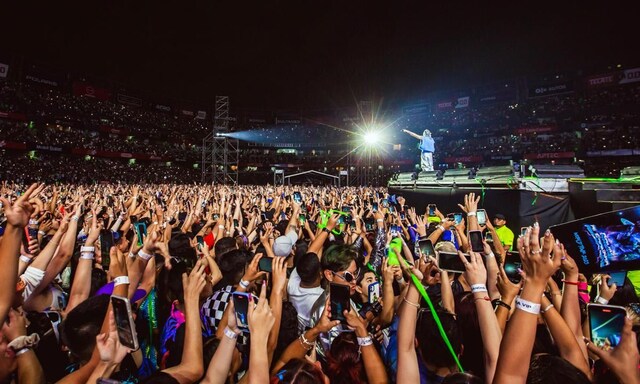 Rauw Alejandro lights up the stage in Monterrey: Photos