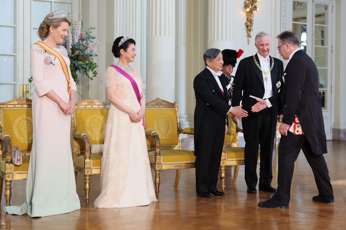 Queen Mathilde transforms from elegant pink daytime look to full royal ...