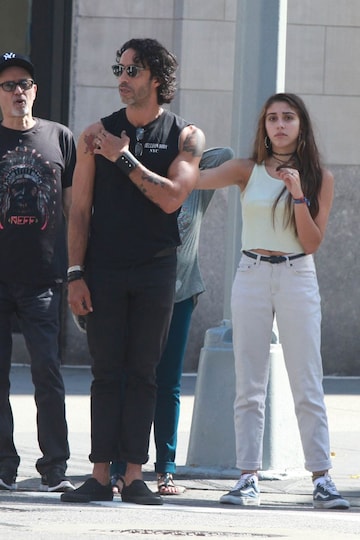 Lourdes Leons Relationship With Her Dad Carlos Leon And His Friendship