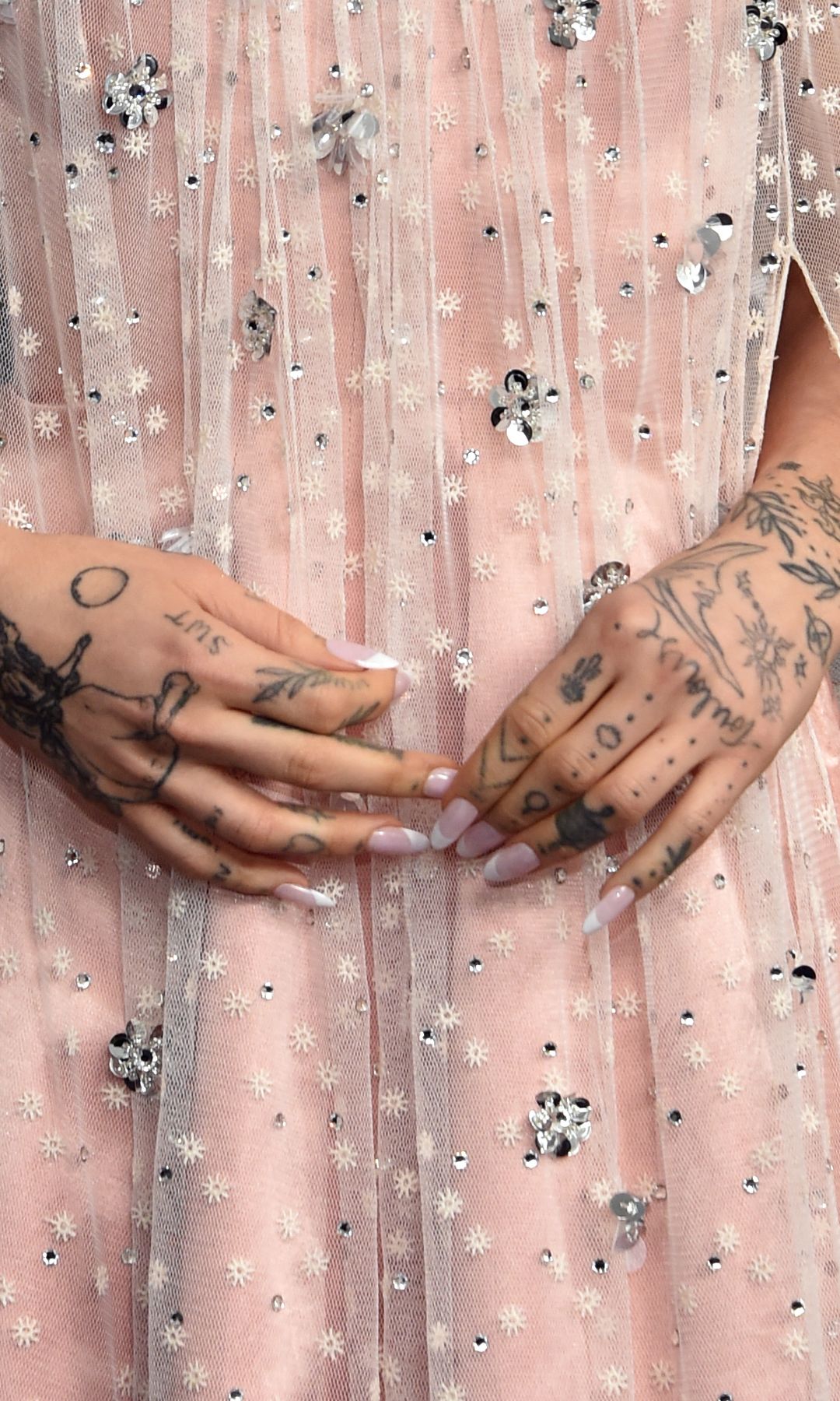 Nude Manicures at Critics Choice Awards 2026: Why Celebrities Are ...