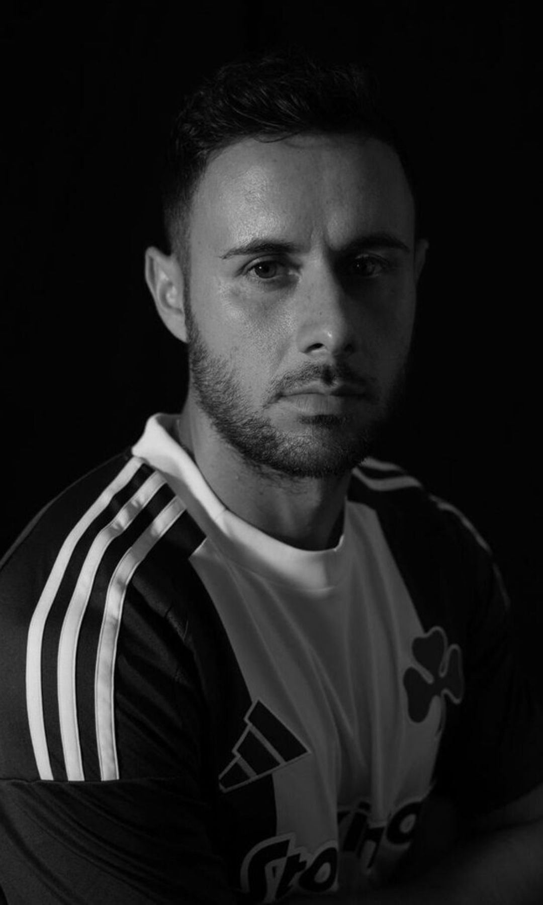Star soccer player George Baldock, 31, found dead in Athens pool