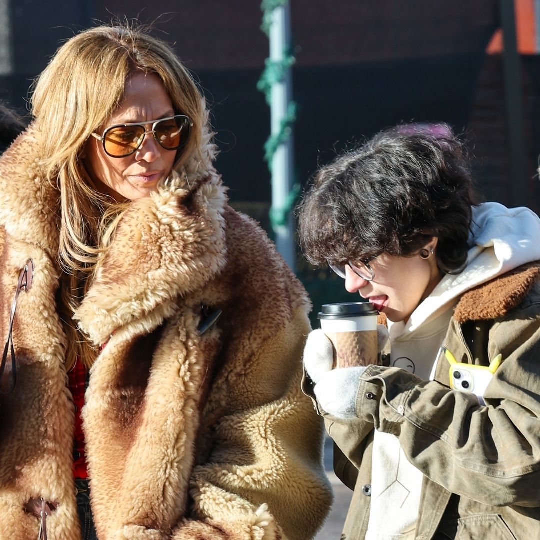 Jennifer Lopez’s daughter Emme was spotted holding hands with another ...