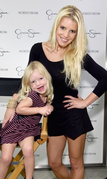 Jessica Simpson's 'fearless' daughter Max shows off her horseback ...