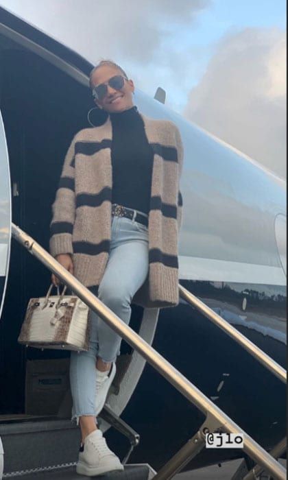 Jennifer Lopez and Alex Rodriguez celebrate engagement on private jet