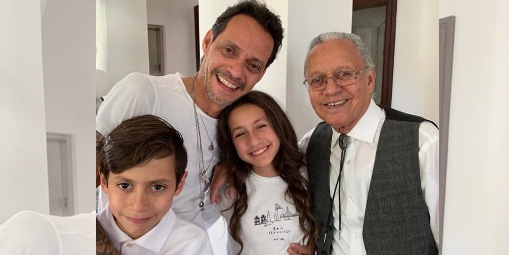 Marc Anthony's new family photo with Max, Emme and his dad