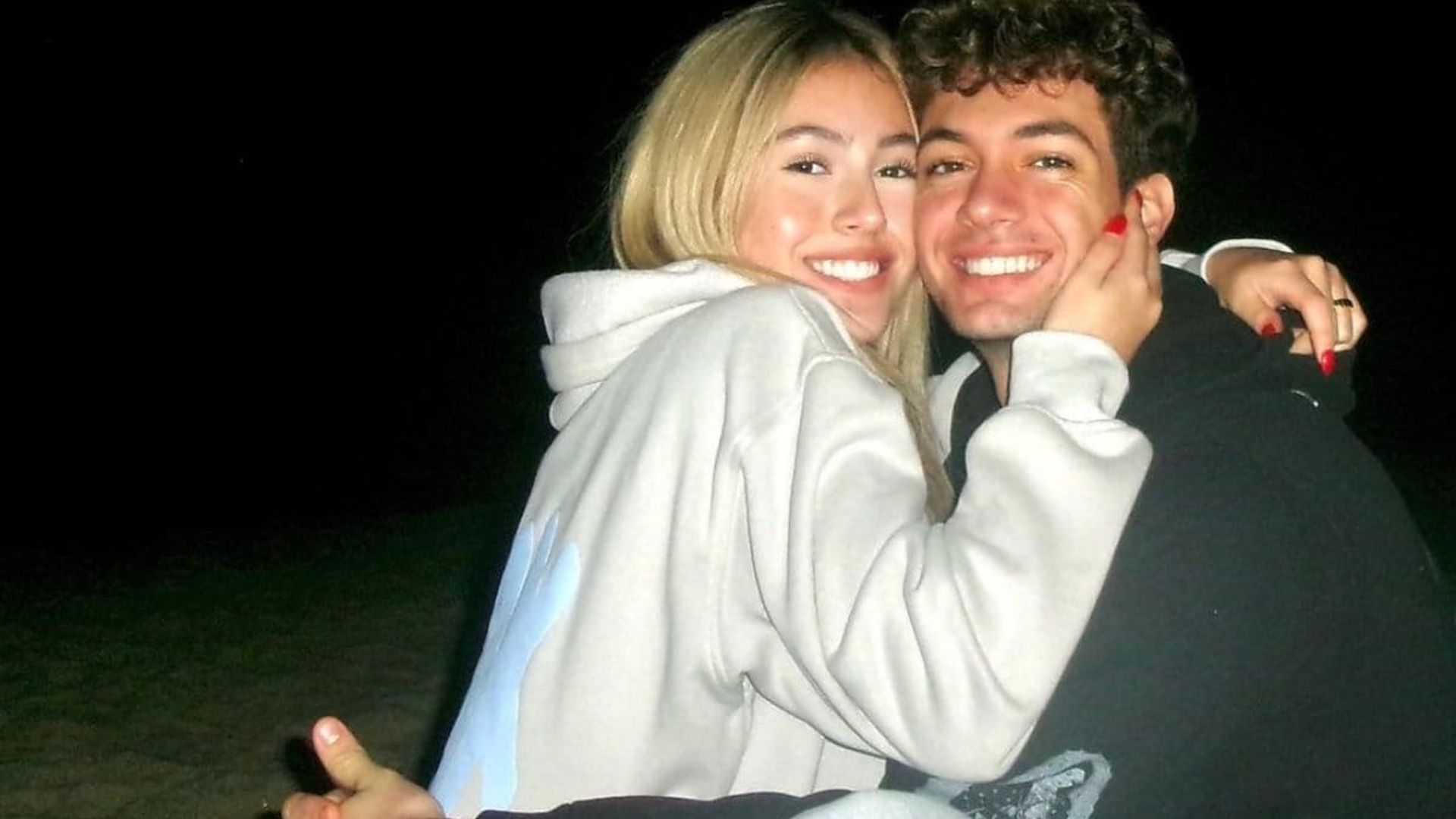Las románticas fotos en las que Christopher, el hijo de William Levy ...