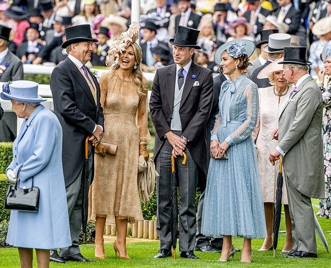 Royal accident: woman in critical condition after collision with convoy